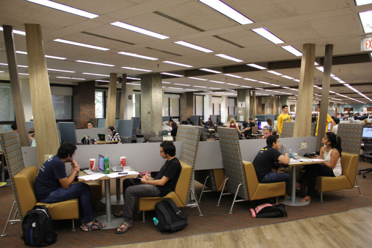 Daily Visit Tours | Purdue University Office of Admissions Ambassadors